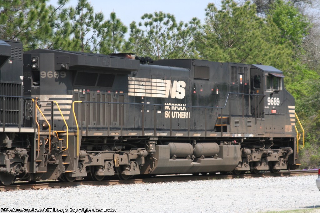 NS 9689